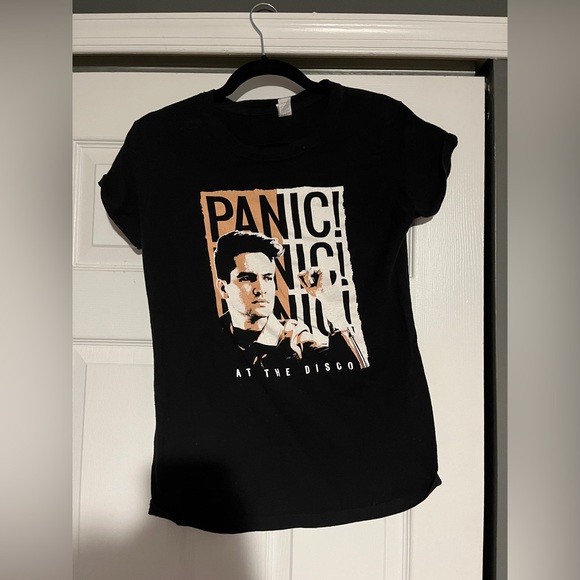 Hot Topic | Shirts | Patd Shirt | Poshmark